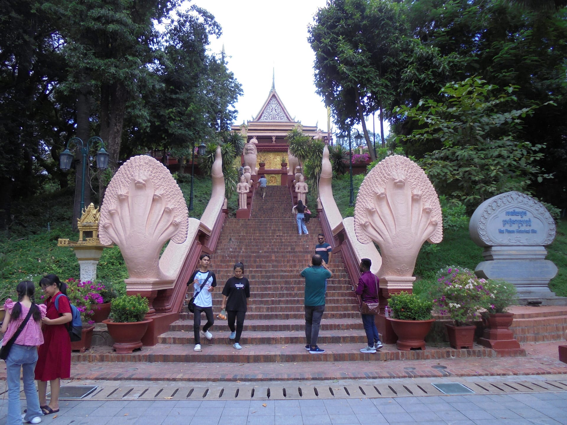 phnom penh - Knowledgetour